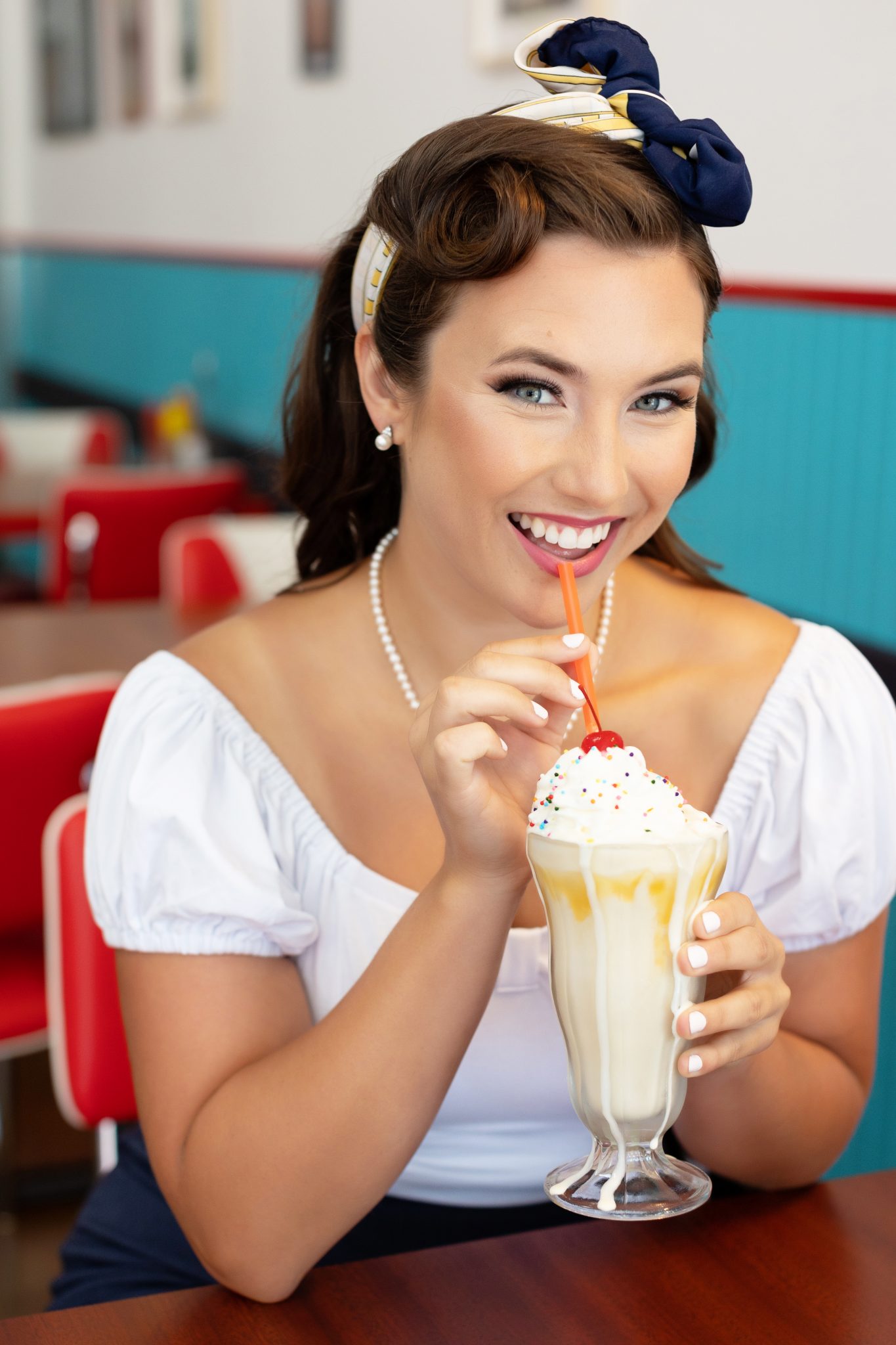 A pin up inspired diner photo shoot in Portland - Portland Beauty ...