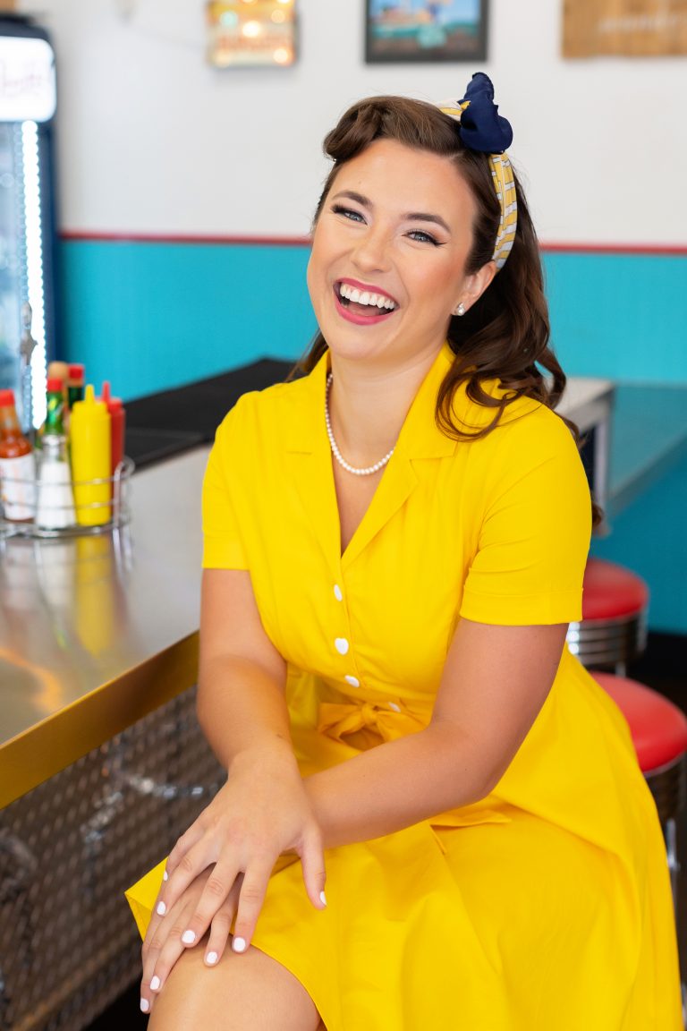 A pin up inspired diner photo shoot in Portland - Portland Beauty ...