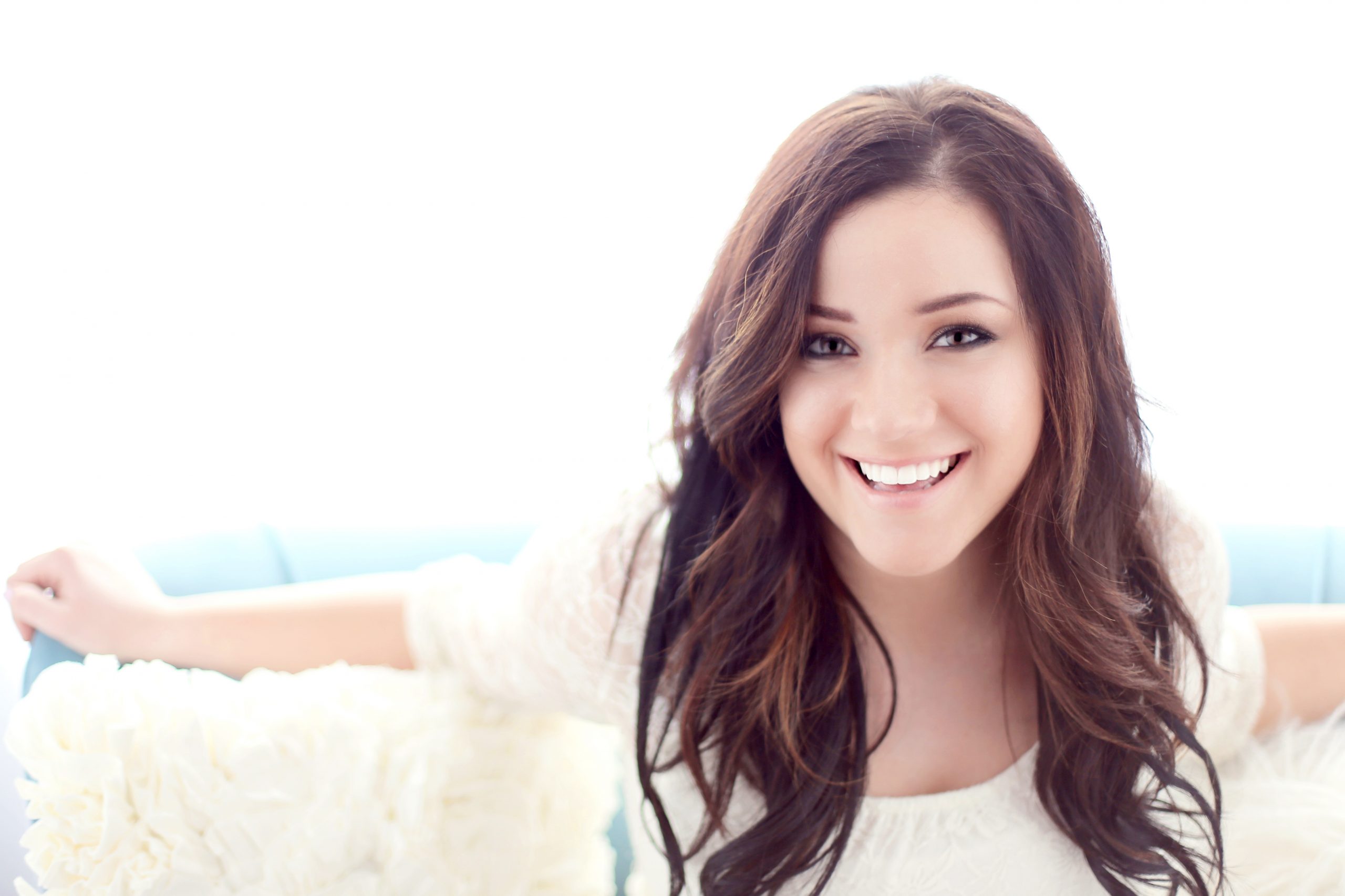 That time my makeup artist got in front of the camera - Photography by ...