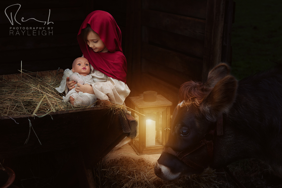 Christmas Mini Sessions - Nativity Portrait Experience 2021 - Portland, OR
