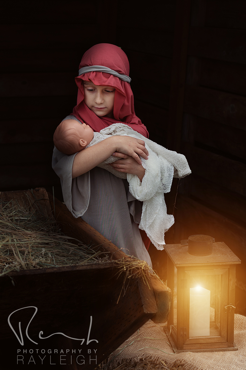 Christmas Mini Sessions - Nativity Portrait Experience 2021 - Portland, OR